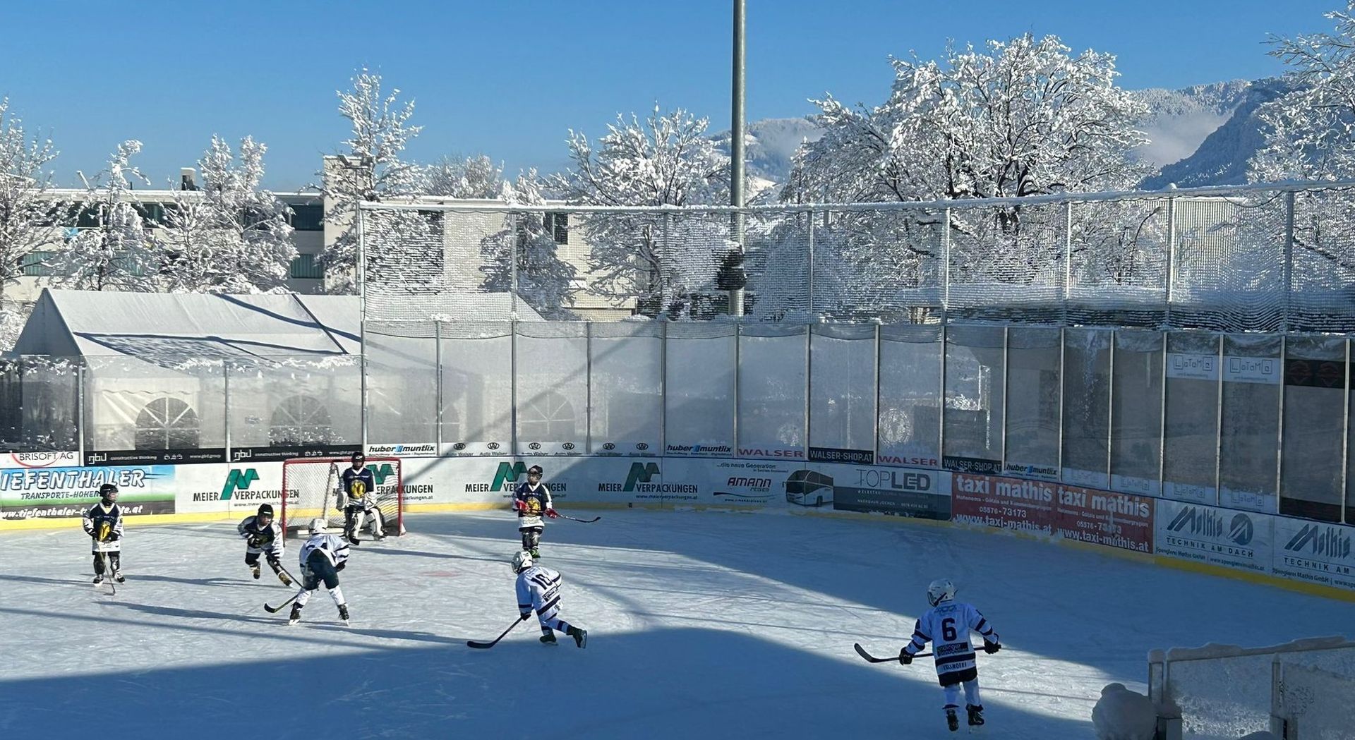 Turbulentes Wochenende bringt die Young Islanders auf die Erfolgsbahn ...